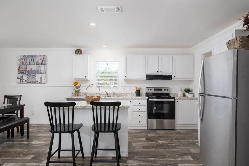 Champion Lake Manor Dray Manufactured Home - St. George Discount Housing
